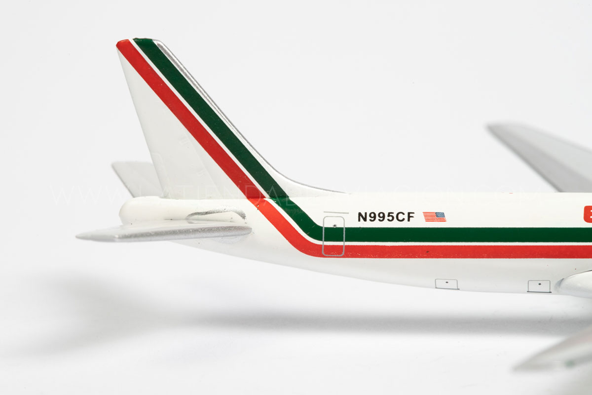 Emery Worldwide Douglas DC-8-62 N995CF AeroClassics AC411089 Modelo a ...