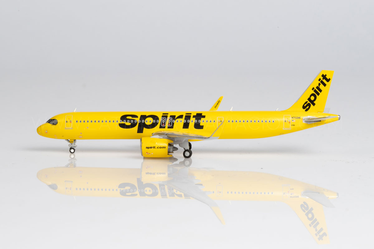 Spirit Airlines Airbus A321neo N702NK GeminiJets GJNKS2224 Modelo a ...