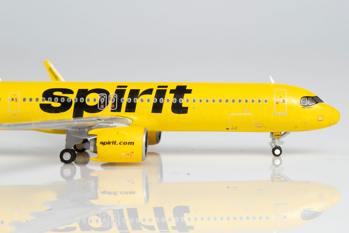 Spirit Airlines Airbus A321neo N702NK GeminiJets GJNKS2224 Modelo a ...