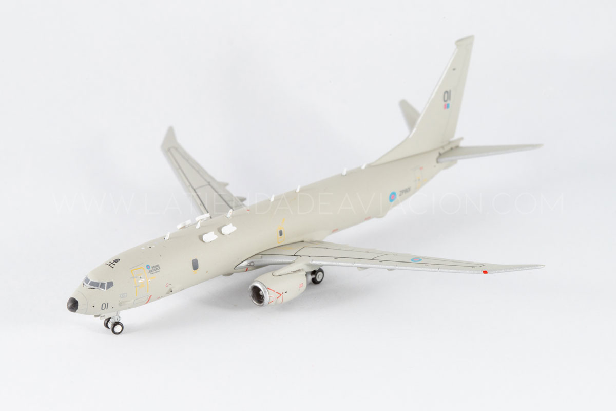 Reino Unido - Fuerza Aérea - Royal Air Force Boeing P-8A Poseidon ZP801 ...