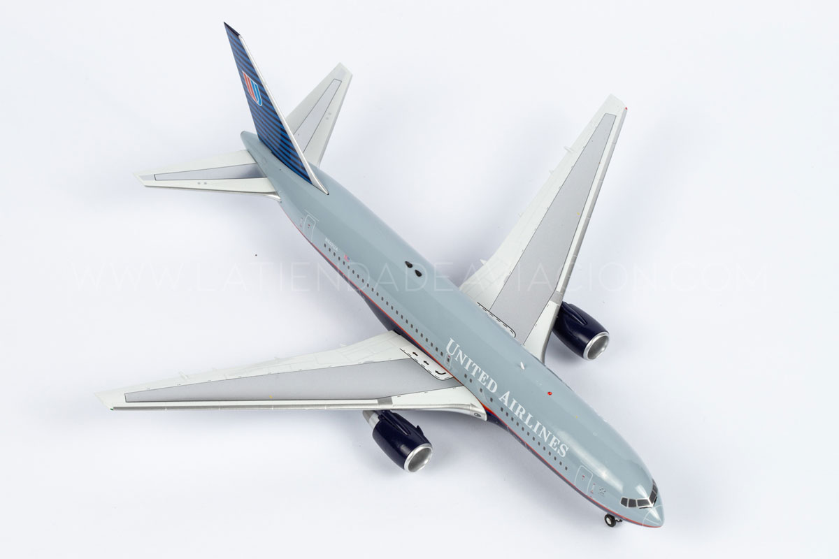 United Airlines Boeing 767-200 N602UA InFlight200 IF762UA1221 Modelo a ...