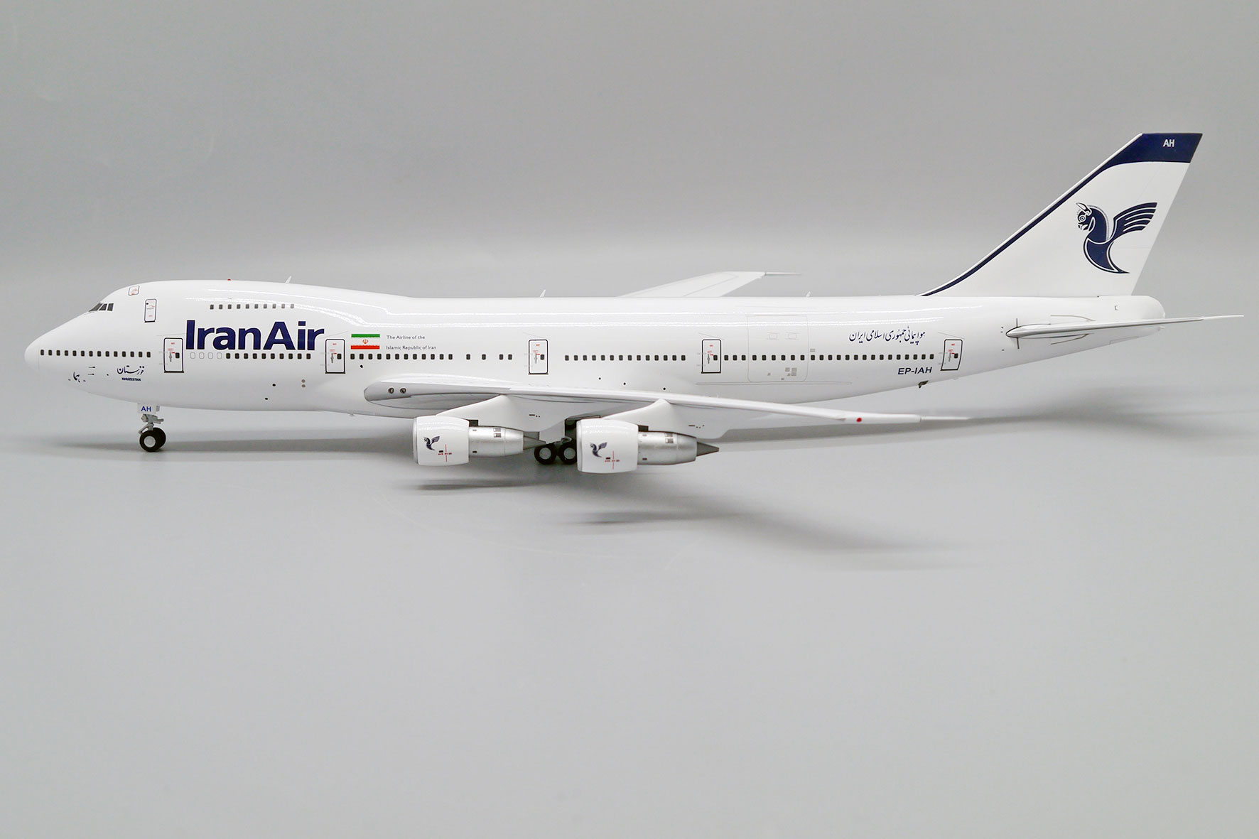 Iran Air Boeing 747-200 EP-IAH JC Wings JC2IRA0127 Modelo a escala 1: ...