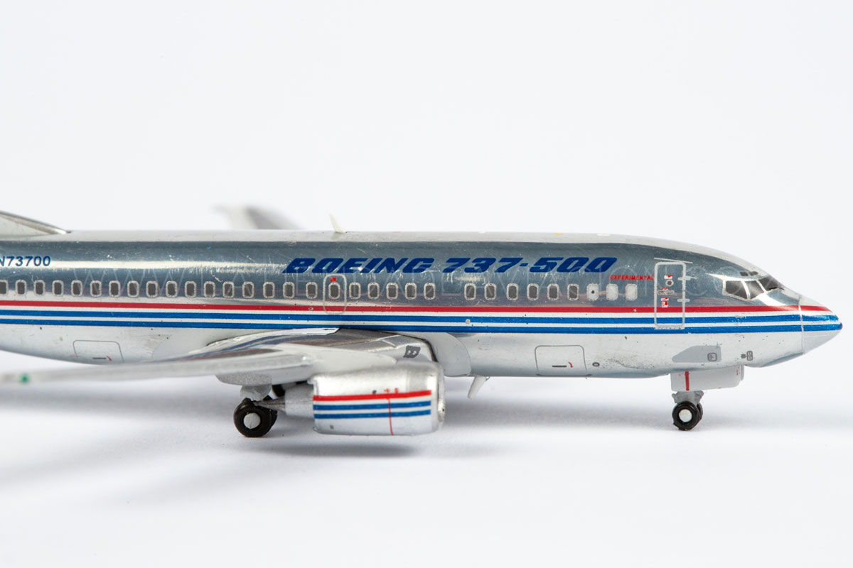 House Color B737-500 Boeing 737-500 N73700 JC Wings LH4BOE184 Modelo a ...