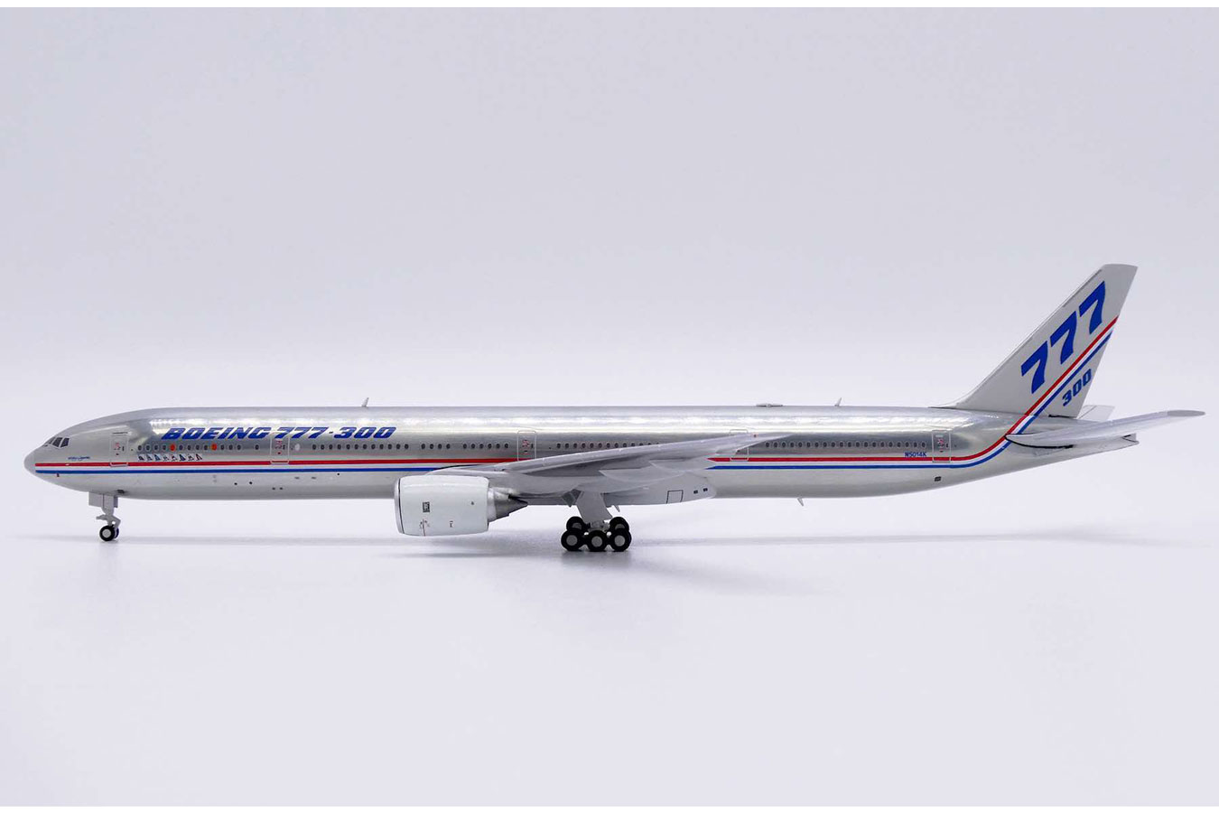 Boeing Color 777-300 N5014K JC Wings XX40220 Modelo a escala 1:400 - La ...