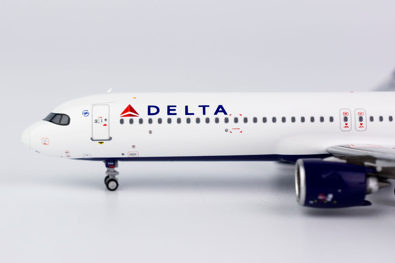 Delta Air Lines Airbus A321neo N502DX NG Models 13037 Modelo a escala 1 ...