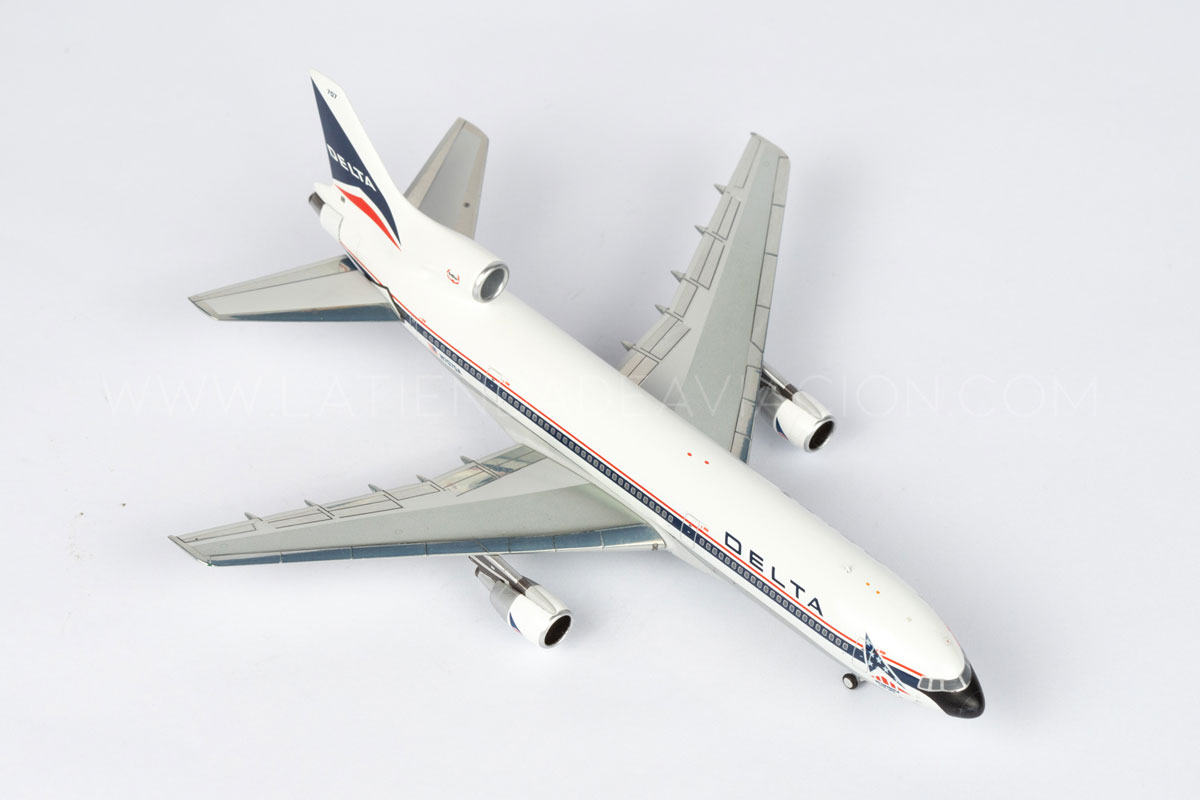 Delta Air Lines Lockheed L-1011-1 N707DA NG Models 31026 Modelo a ...