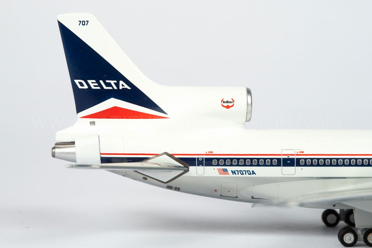 Delta Air Lines Lockheed L-1011-1 N707DA NG Models 31026 Modelo a ...