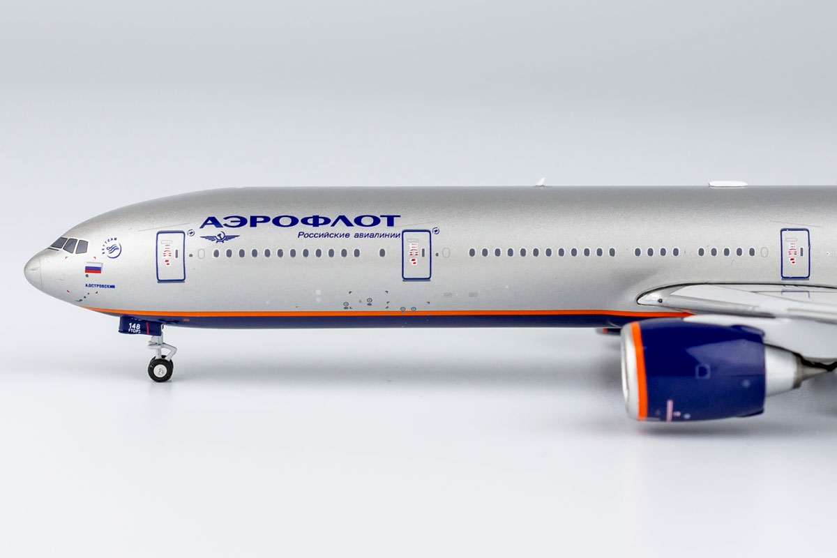 Aeroflot Boeing 777-300ER RA-73148 NG Models 73030 Modelo a escala 1: ...