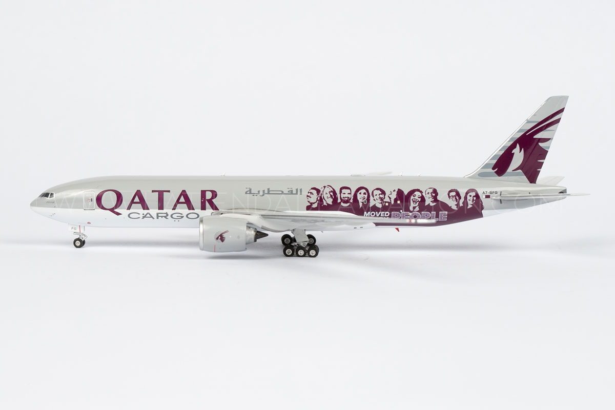 Qatar Airways Cargo Boeing 777-200F A7-BFG Phoenix PH4QTR2319 Modelo a ...
