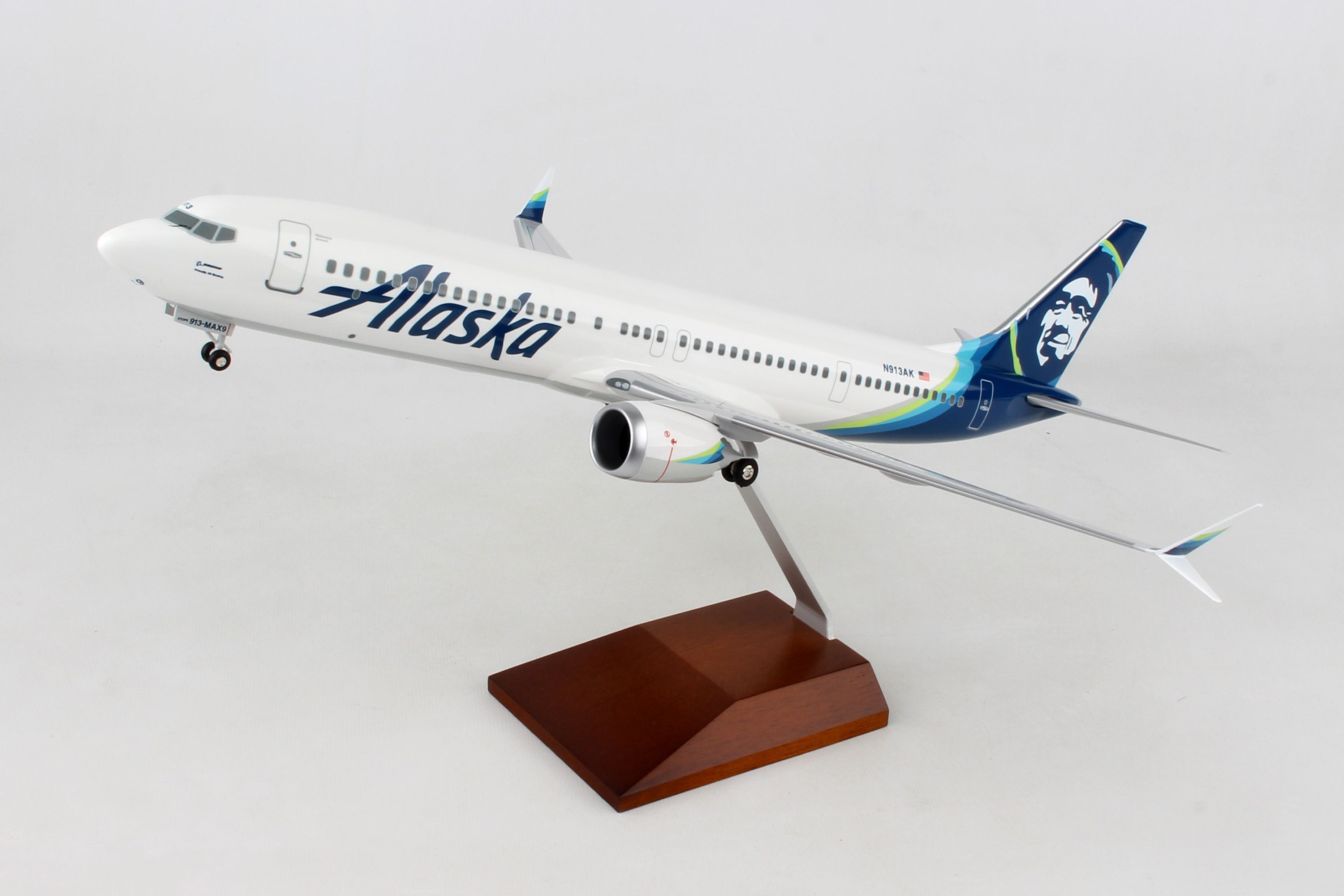 Alaska Airlines Boeing 737 MAX8 SkyMarks Supreme SKR8278 Modelo a ...